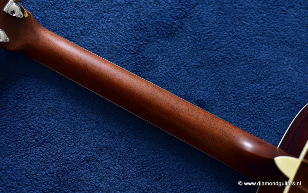 Martin D-35 Custom Shop 50th Anniversary - Diamond Guitars